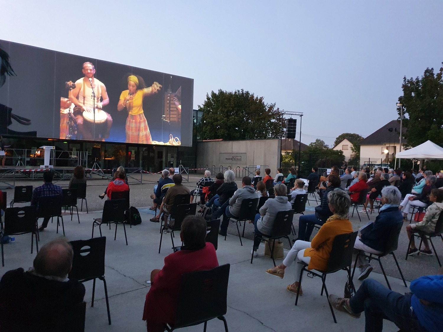 Mairie Geispolsheim - Commune de Geispolsheim et Espace Malraux